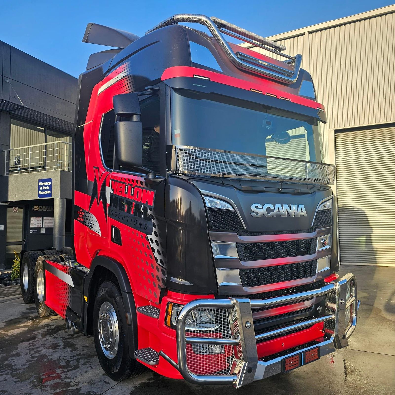 A Thrilling Exclusive Yellow Metals Scania Truck Wrap